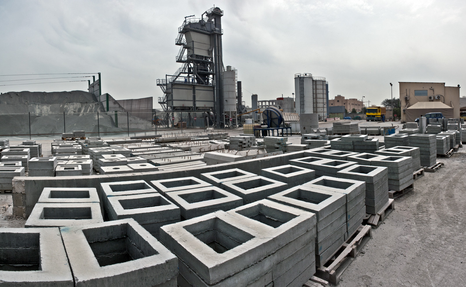 05 Road Division – Qatar Building Company